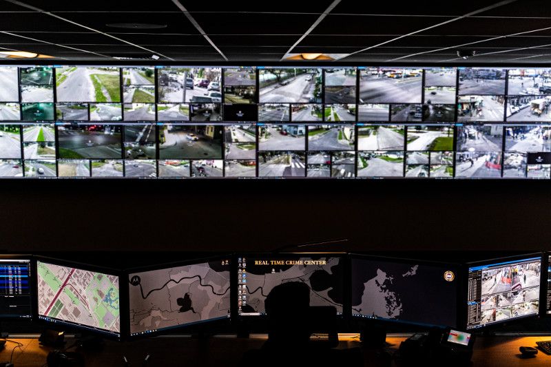 Federal Law Enforcement and Civilian - Motorola Solutions