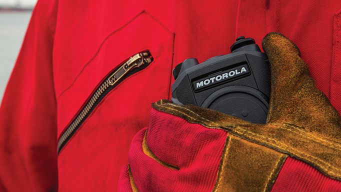 MOTOTRBO™ DP4800 / DP4801 Digital Portable Two-Way Radio - Motorola ...