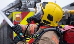 Le pompier connecté - Motorola Solutions France