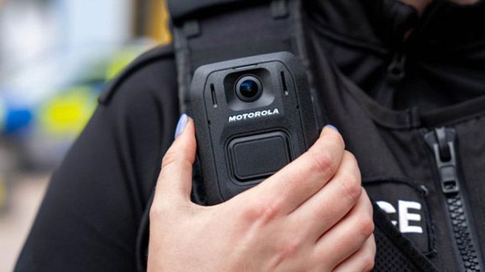 PDR8000 Portable Suitcase Repeater - Motorola Solutions EMEA